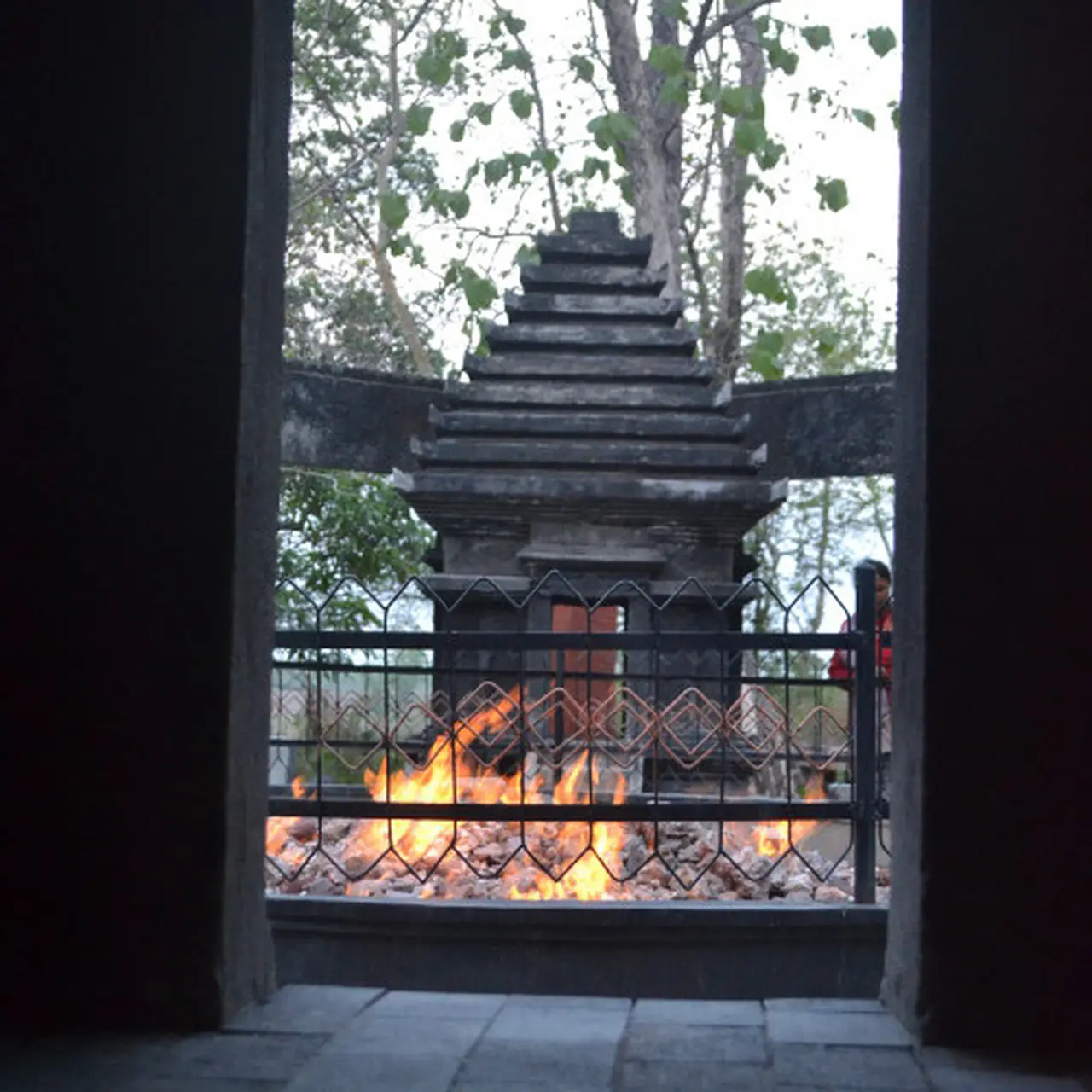 6 Fakta Menarik Bojonegoro, Punya Wisata Kayangan Api yang Tak Pernah ...