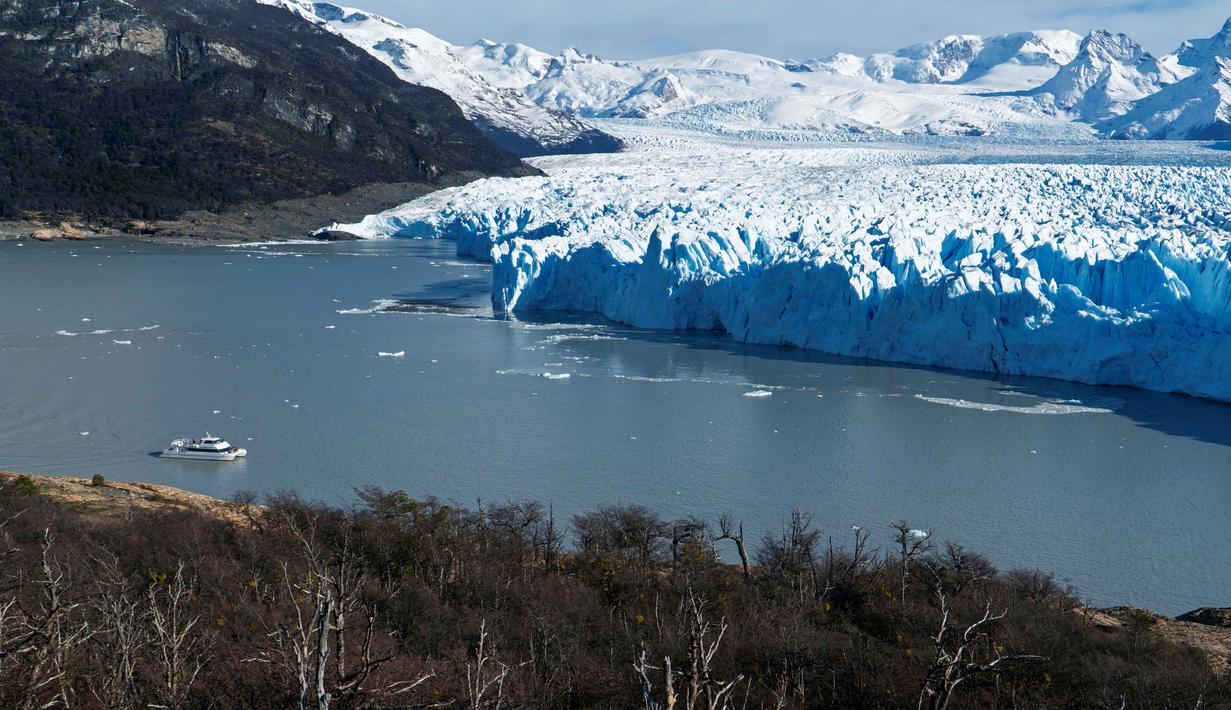 Keindahan Gletser Purba Perito Moreno di Argentina