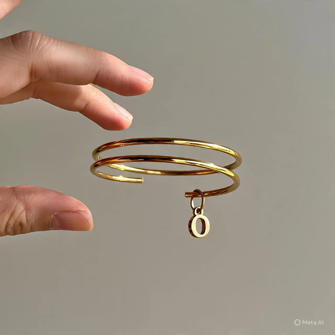 15 Model Gelang Inisial Nama dari Emas yang Unik, Elegan di 2025 - Hot ...