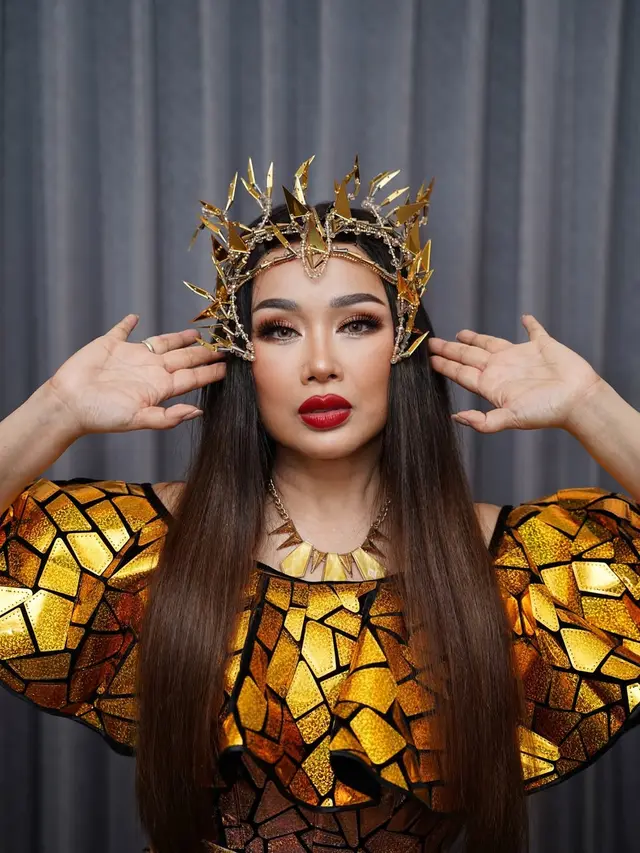 10 Model Rambut Panjang Lurus Ala Titi DJ, Inspirasi Gaya Elegan dan ...