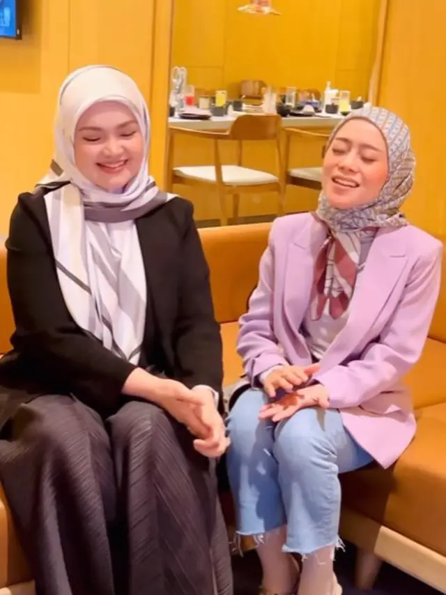 6 Potret Pertemuan Lesti Kejora dan Siti Nurhaliza, Lepas Rindu Lama ...
