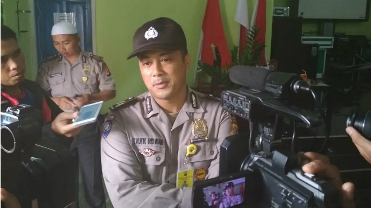 Cerita Polisi 'Michael Jackson' Asal Garut Bangga Jadi Viral - Regional ...