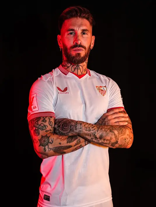 Sergio Ramos Resmi Kembali ke Sevilla Setelah 18 Tahun