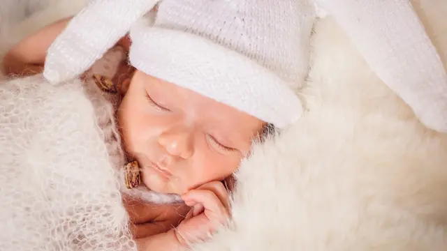 50 Rangkaian Nama Bayi Perempuan Islami Awalan Huruf S beserta Artinya