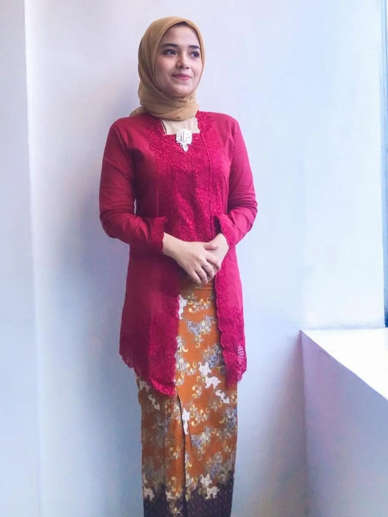 Masih Ingat Rahmi Idola Cilik? Intip 8 Potret Anyarnya yang Baru Rilis Single - Entertainment ...