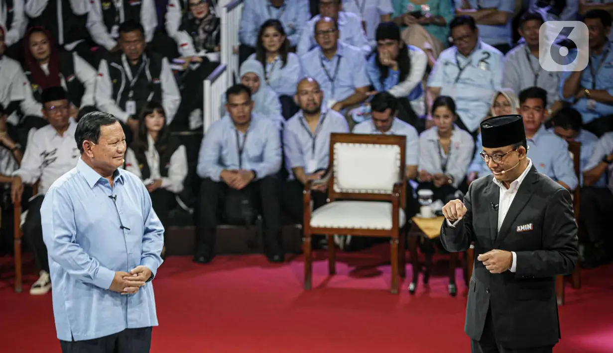 Momen Ketiga Capres Saling Adu Argumen pada Debat Perdana Pilpres 2024 ...