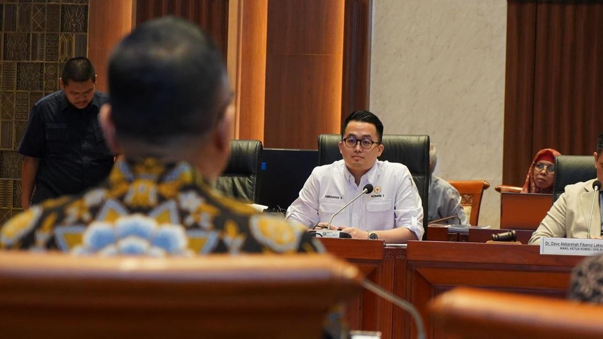 Abraham DPR Minta Usut tuntas Kasus Penembakan Polisi di Lampung - News Liputan6.com
