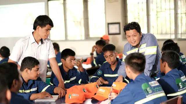 CSR Outlook Award 2023 untuk BUMA - Regional Liputan6.com