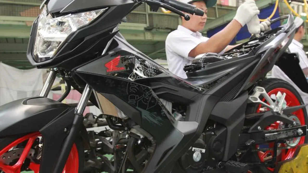 Honda Sonic Dapat `Seragam` Baru, Harganya Jadi Rp 21,75 Juta ...
