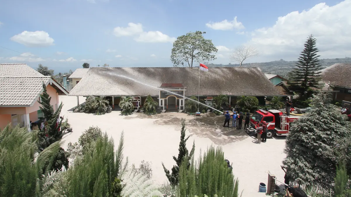 Berita gunung merapi meletus 2023 Hari Ini - Kabar Terbaru Terkini ...