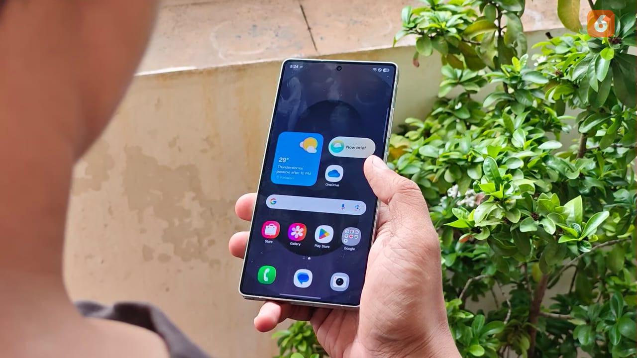 Daftar HP Samsung yang Kebagian Update One UI 8 Berbasis Android 16 ...