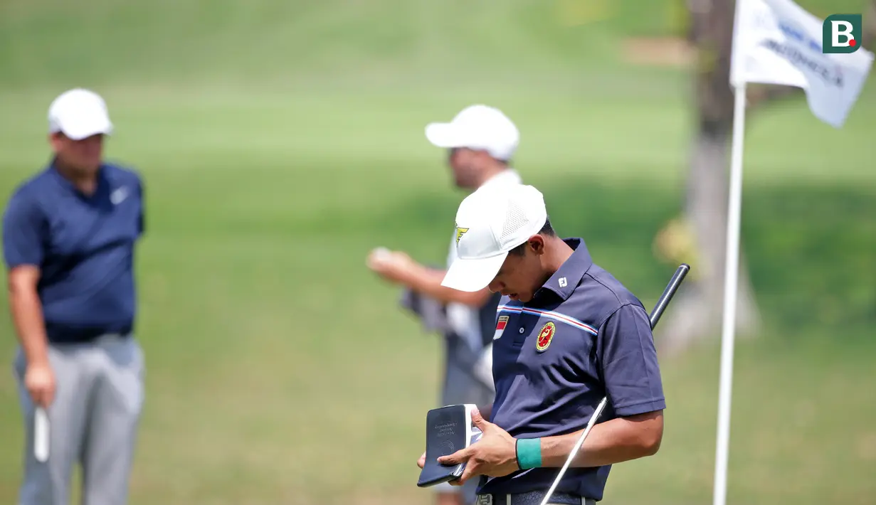 FOTO: Naraajie Emerald Kejutkan Turnamen Golf Pro BRI Indonesia Open 2019 - Ragam Bola.com