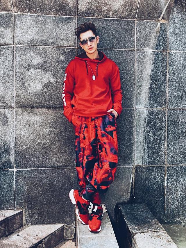 Desainer Patrick SML Suarakan Aspirasi dengan Debut Internasional di ...