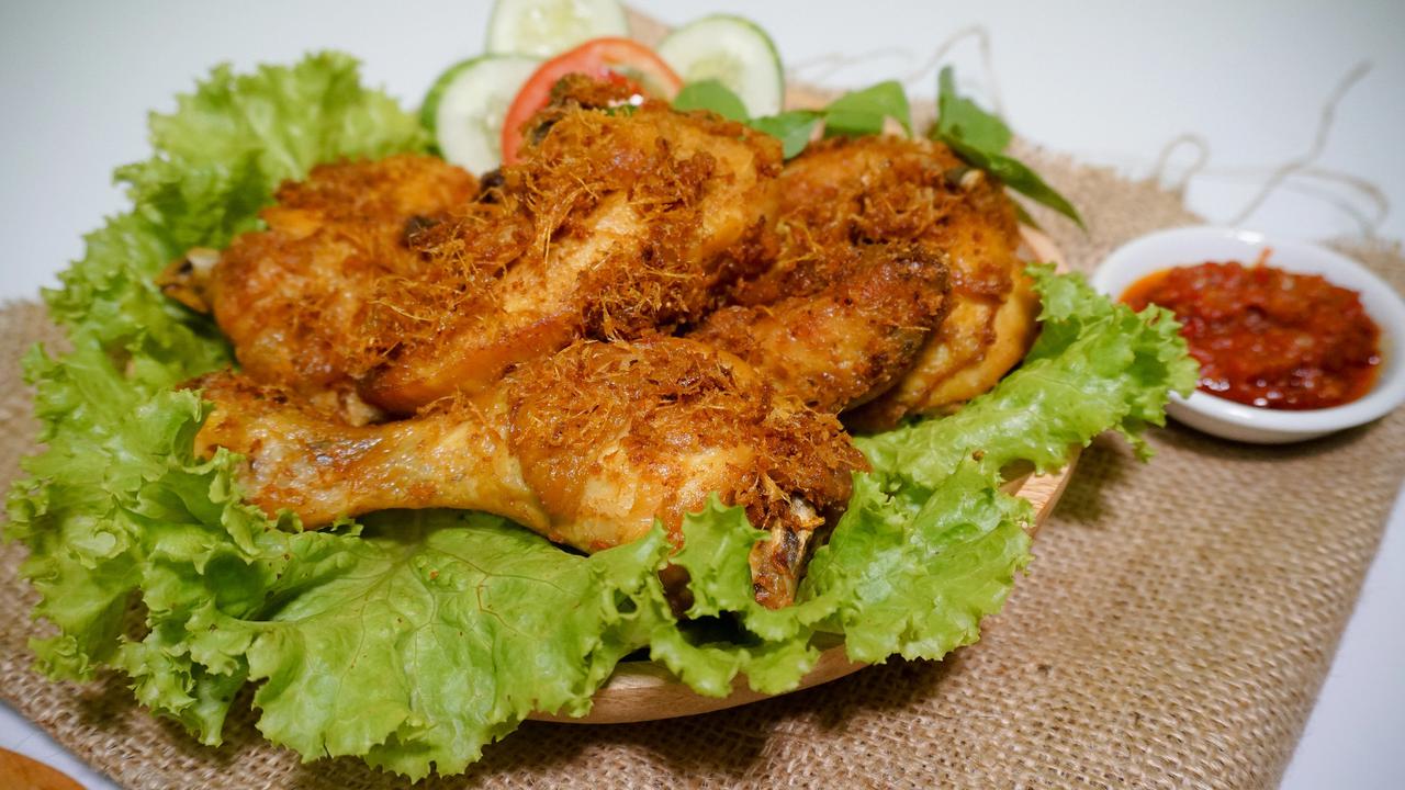 Resep Ayam Laos yang Gurih Garing, Bebas dari Kesalahan Bumbu Pahit ...