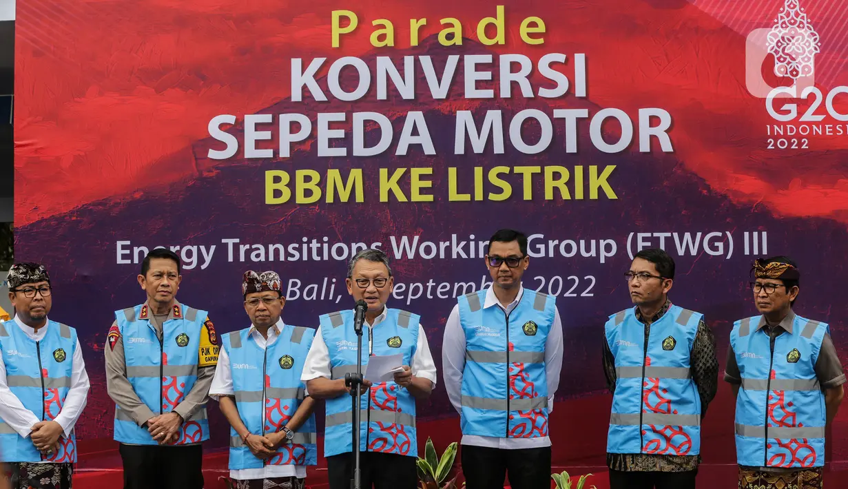 Parade Sepeda Motor Hasil Konversi BBM ke Listrik - Foto Liputan6.com