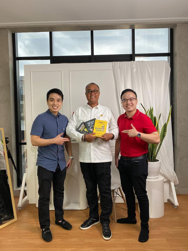 Influencer Richard Putra Dirikan Master Online Community, Ingatkan Kaya ...
