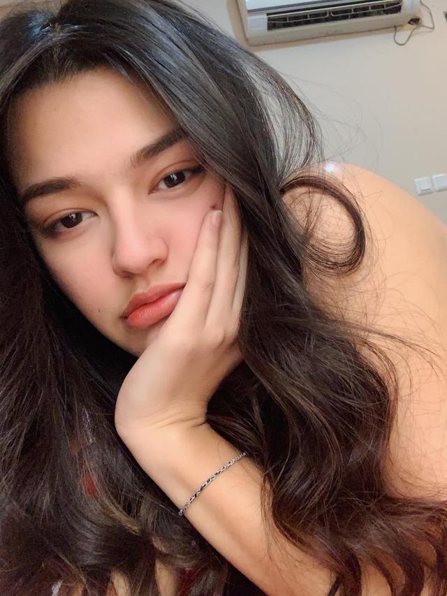 6 Potret Susan Sameh Tanpa Makeup, Bukti Cantik Alami - Hot Liputan6.com