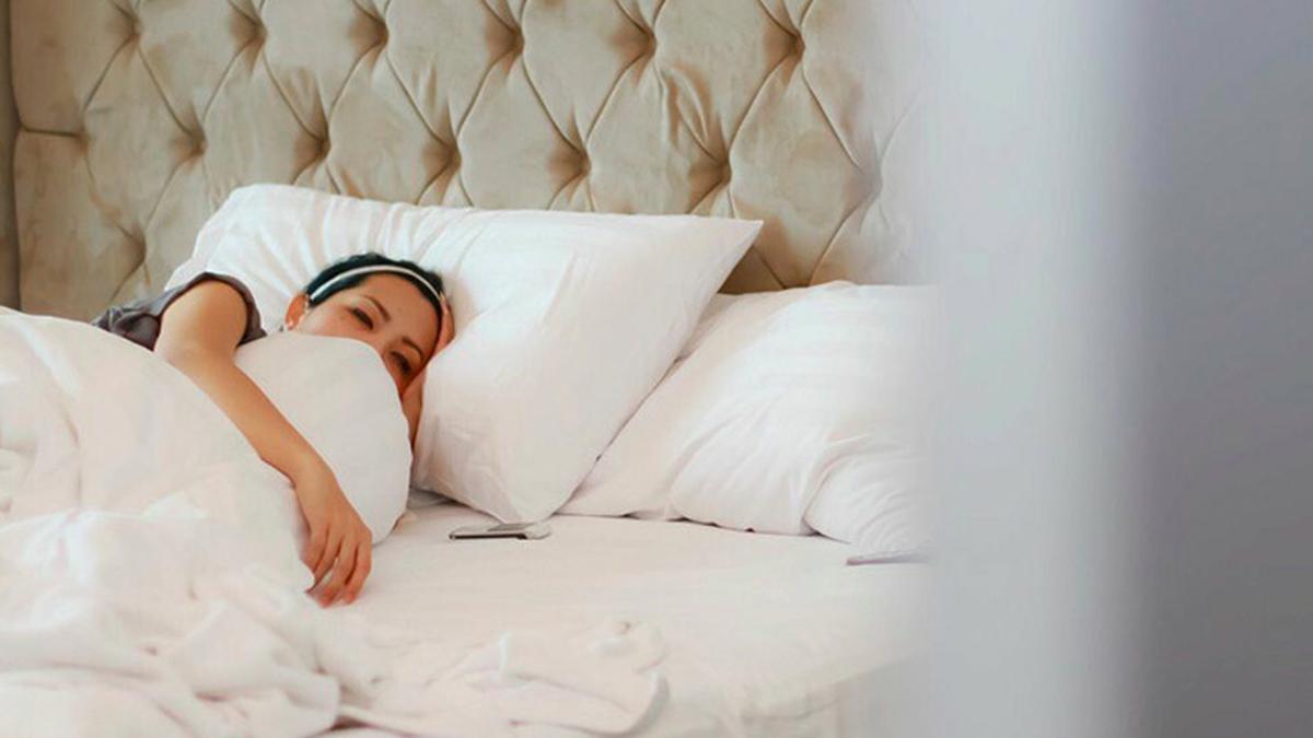 Tidur Miring ke Kiri atau Kanan, Mana yang Lebih Menyehatkan Jantung?