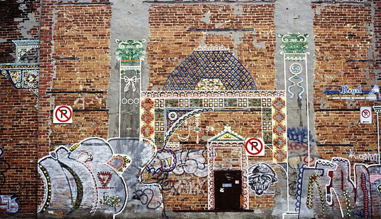 Keren! Wanita Ini Membuat Graffiti Dari Icing Kue