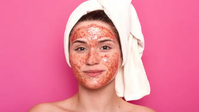 Dapatkan Kulit Sehat Dan Cerah Dengan Memakai Masker Tomat Beauty