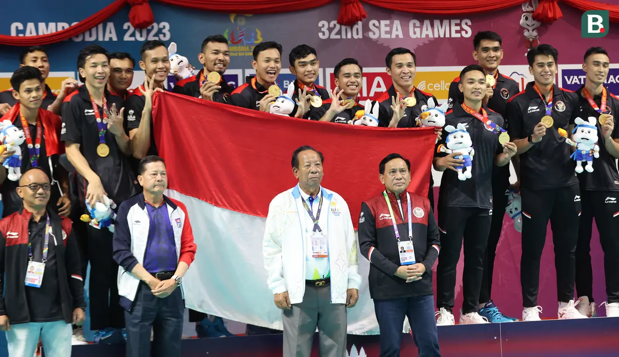 Foto: Kegembiraan Timnas Bola Voli Putra Indonesia saat Catatkan Hattrick Emas SEA Games di ...