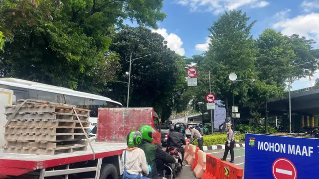 Rekayasa Lalu Lintas Imbas Demo Buruh Depan DPR: Ini Rute Aman yang ...