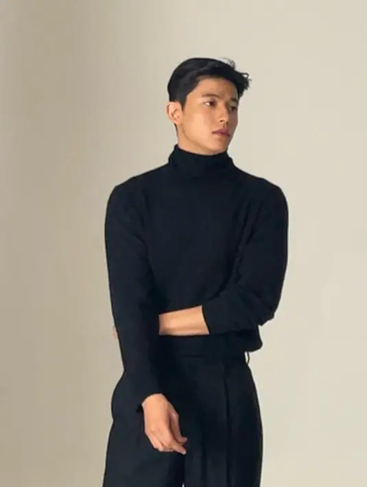 Potret Park Solomon dengan Visual Memikat yang Bikin Meleleh - Foto ...