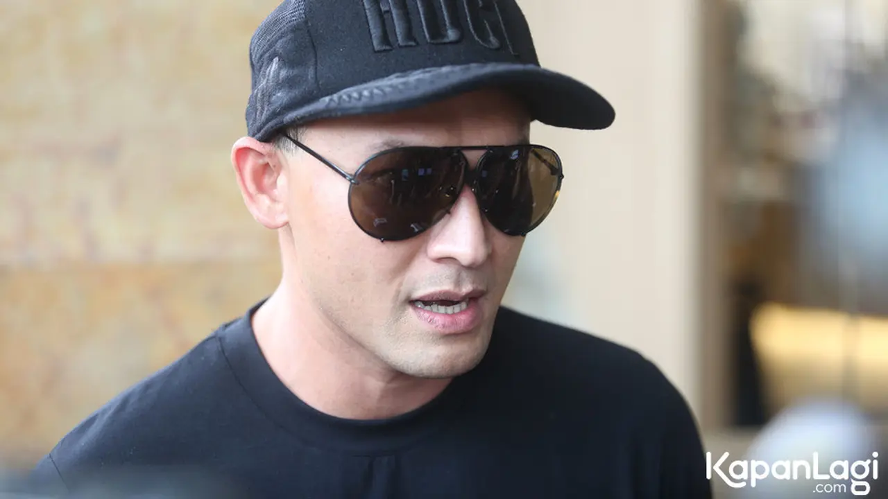 6 Potret Penampilan Baru Indra Bruggman Pasca Operasi Plastik di Korea Selatan, Perbaiki Bagian ...