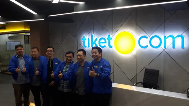 Uniknya Kantor Baru tiket.com, Design Minimalis Nan Cozy Dengan Ragam ...