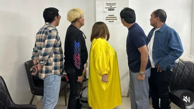 7 Potret Perintis OVJ Reuni Dadakan di Emperan, Nunung Bikin Pangling ...