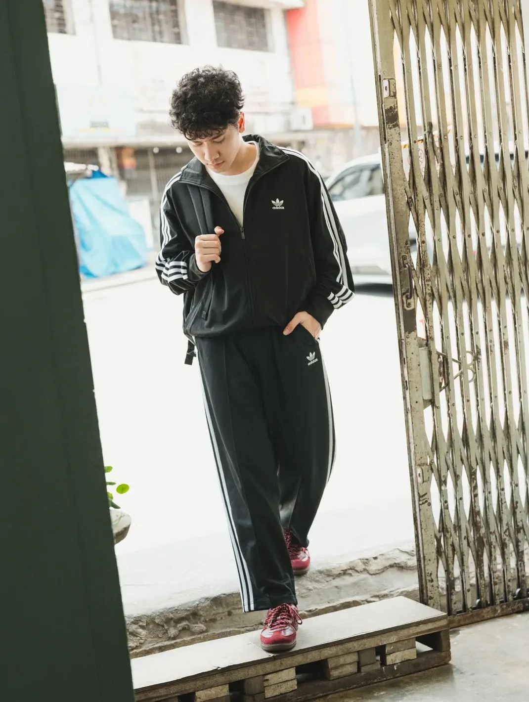 Terinspirasi dari Keindahan Pulau Sumatra, adidas Mempersembahkan ...