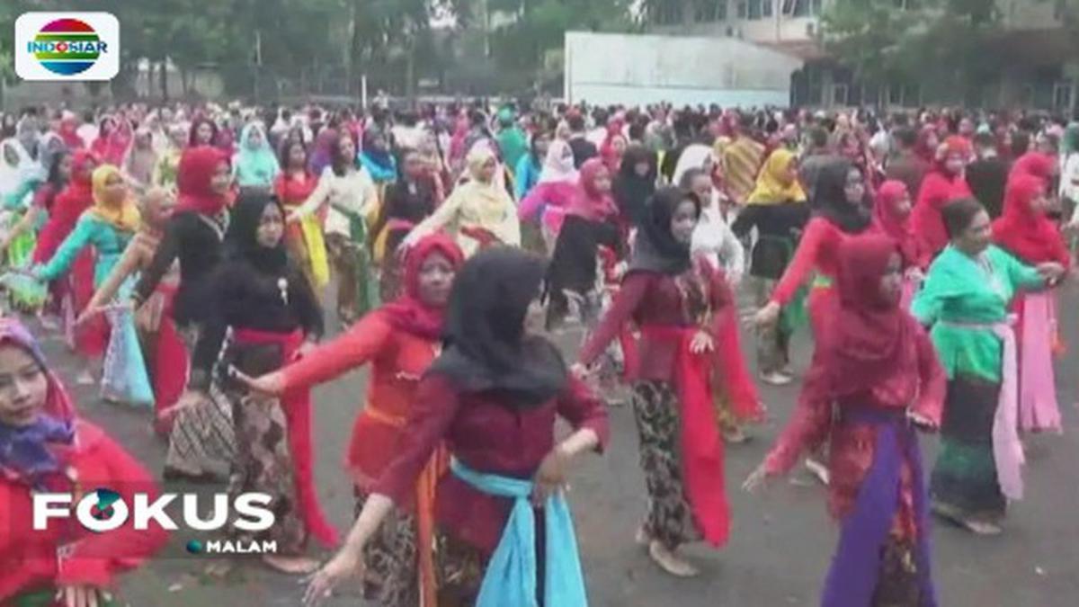 Tari Gambang Semarang Dilakukan Secara Kolosal, Seperti Apa? - News Liputan6.com