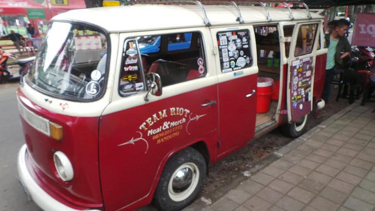 Mobil Warteg Pertama di Indonesia Hadir di Bandung