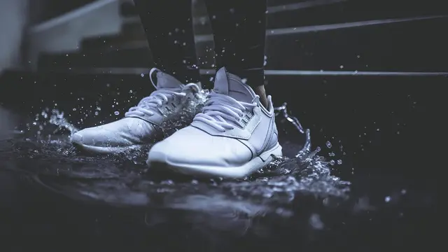 34 Kata-Kata Menarik Seputar Sepatu, Bijak dan Menginspirasi - Ragam ...