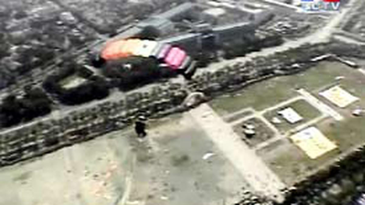 Terjun Payung di Bangkok Memecahkan Rekor Dunia - Global Liputan6.com