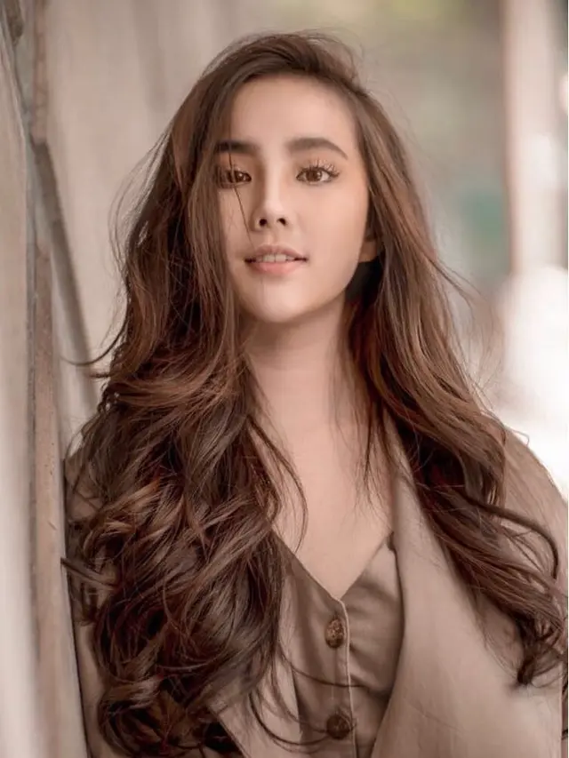 Agatha Chelsea Siap Dampingi Daniel Mananta di Televisi - ShowBiz ...