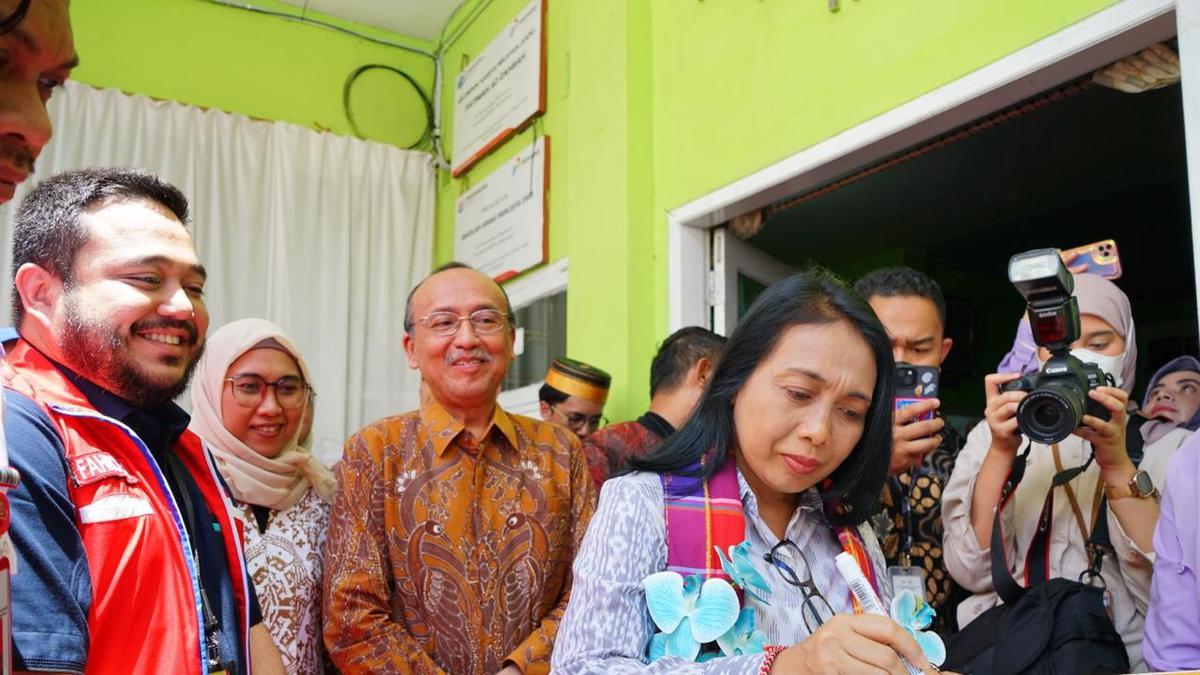 Berdayakan Perempuan, Menteri Bintang Puspayoga Apresiasi Program ...