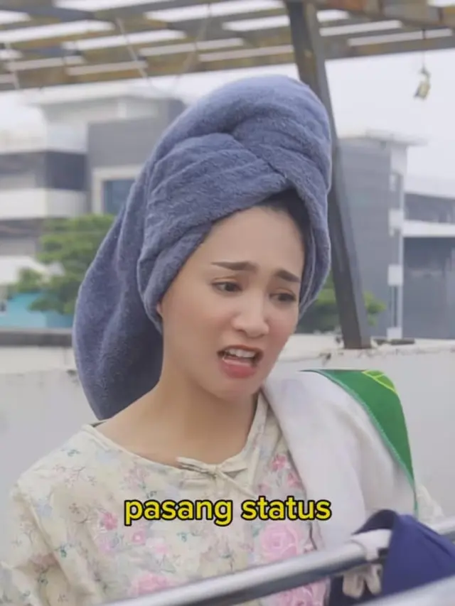 Jadi Emak-Emak, Ini 7 Potret Bunga Zainal Tampil Daster yang Tuai ...