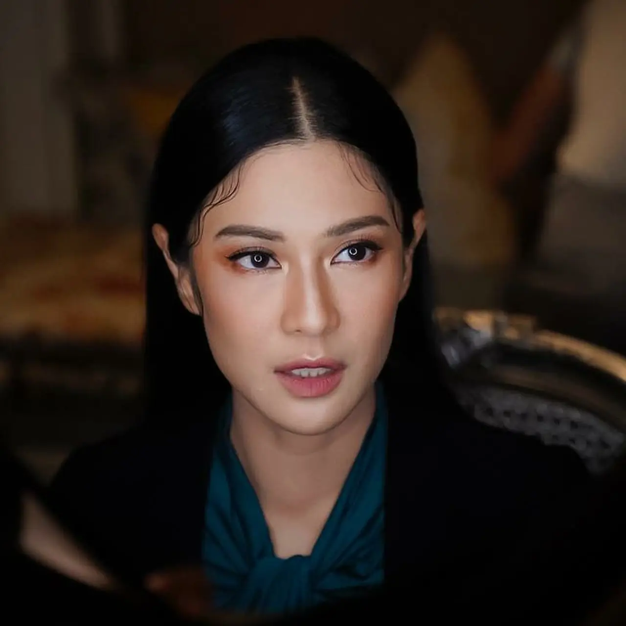 Potret Penampilan Terbaru Dian Sastrowardoyo, Cantik Banget - ShowBiz ...