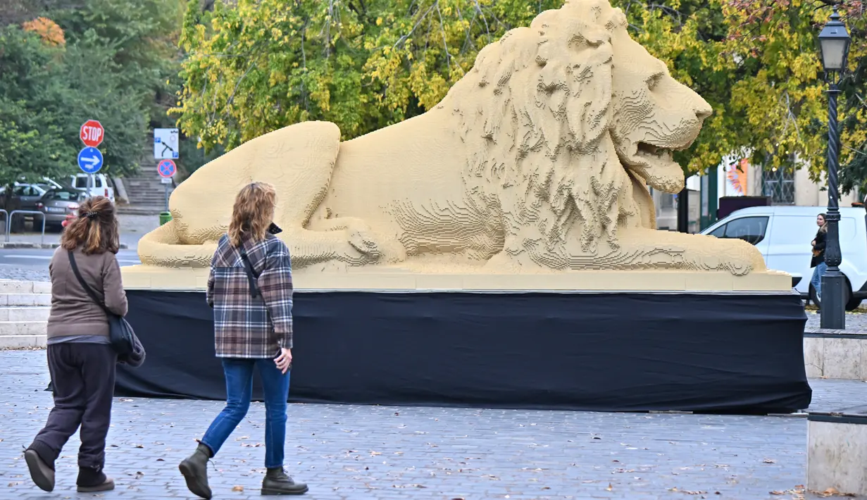 Penampakan Patung Singa dari 850 Ribu Keping LEGO - Foto Liputan6.com