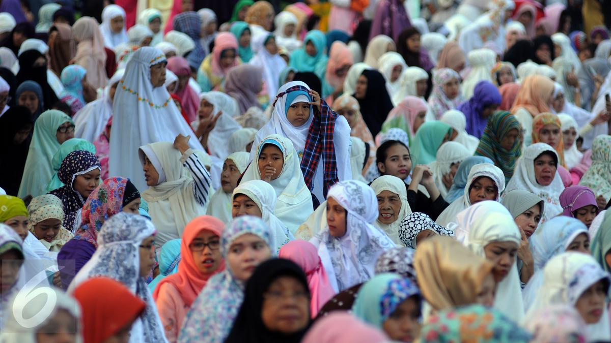 Suhu Mencapai 50 Derajat Celsius, WNI di Qatar Salat Id Dini Hari