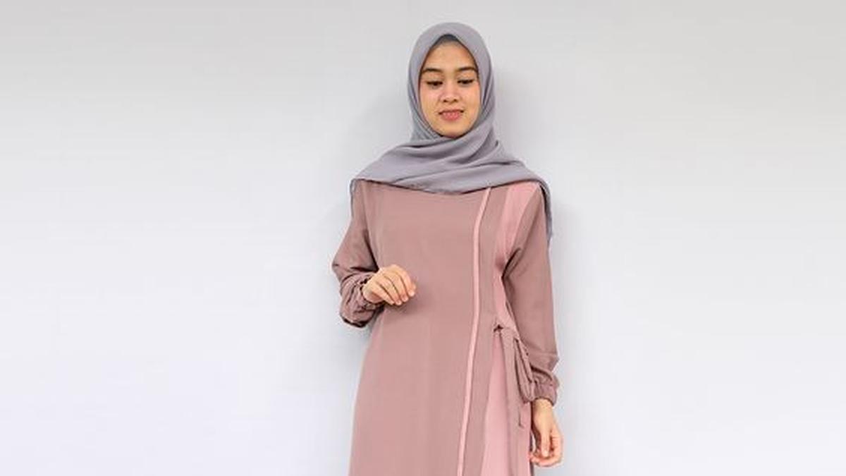 5 Model Baju Muslim Terbaru untuk Wanita, Tetap Stylish Saat Berhijab