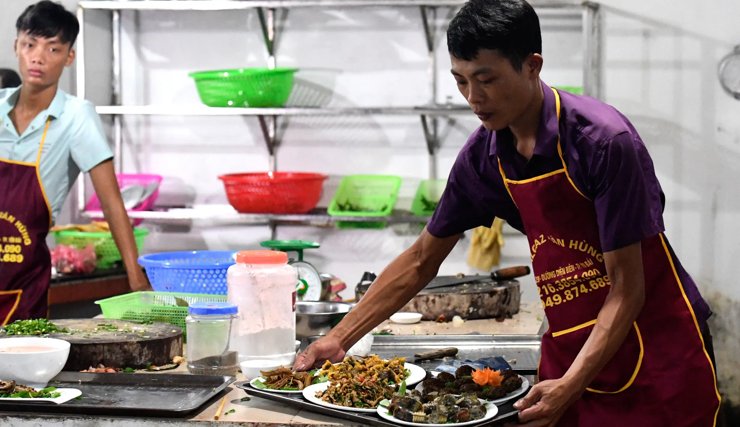 FOTO: Melihat Olahan Daging Ular yang Jadi Menu Populer di Vietnam ...