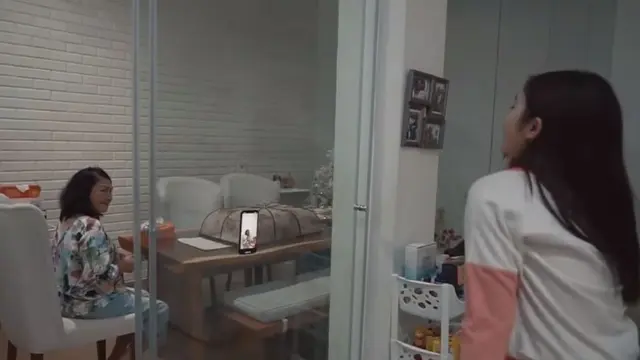 7 Potret Rumah Febby Rastanty yang Serba Terbuka Tanpa Banyak Sekat ...