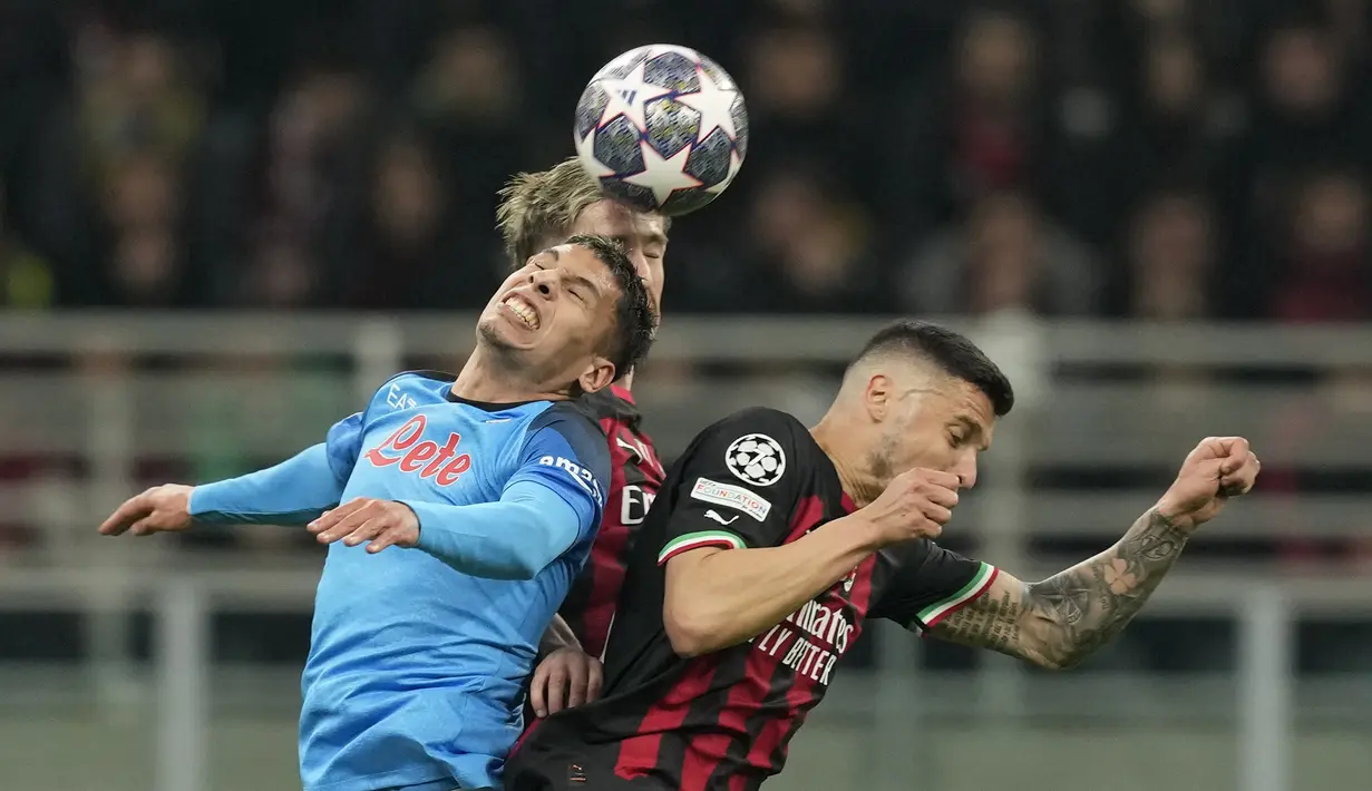 Ac Milan Menang Tipis Atas Napoli Berkat Gol Ismael Bennacer Foto