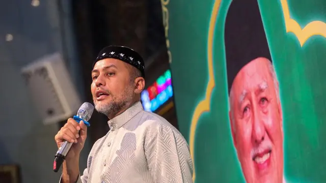 Kisahkan Amanah Sang Ayah, Musa Rajekshah Menangis Saat Buka MTQ YHA ke ...