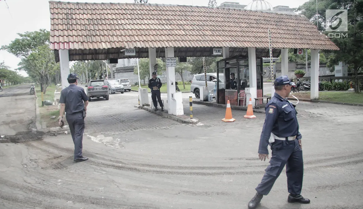 FOTO: Bebas dari Penjara, Begini Situasi Perumahan Ahok di Pantai Mutiara - Foto Liputan6.com
