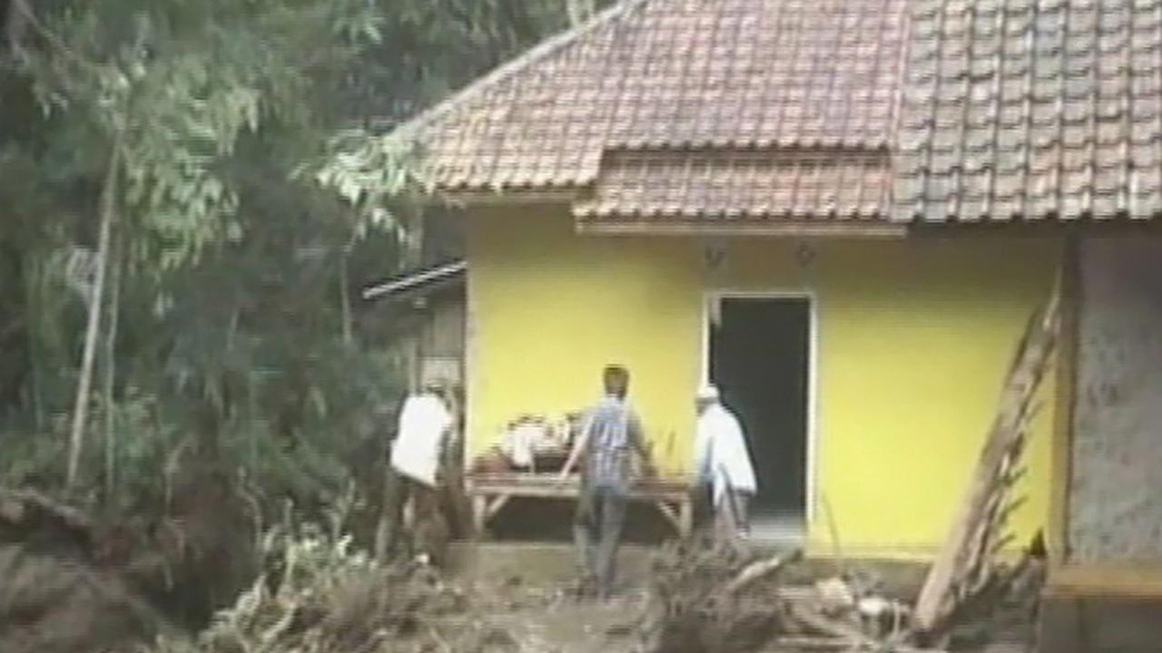 [VIDEO] Banjir Bandang Terjang Jawa Barat, 1 Warga Tewas