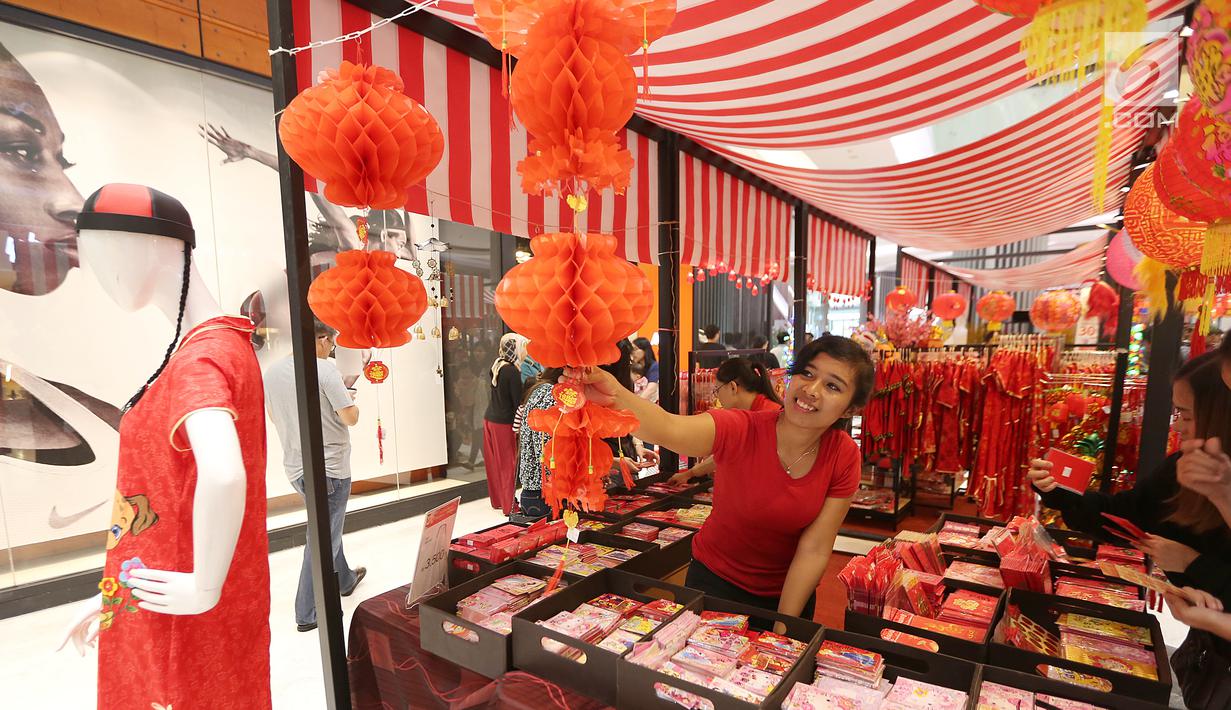 FOTO: Sambut Imlek, Parade Barongsai Hibur Pengunjung Mall - Foto ...