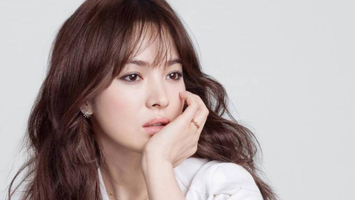 6 Rahasia Kulit Flawless Song Hye Kyo Ada di Sini - Fashion & Beauty Liputan6.com